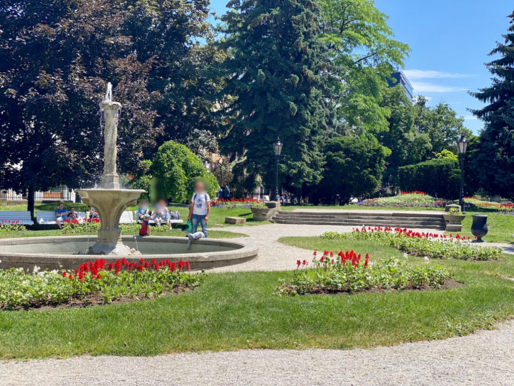 スロバキアっ子が愛するチーズ揚げと、コシツェのマイクロブルワリー。 - 世界一周 めし旅