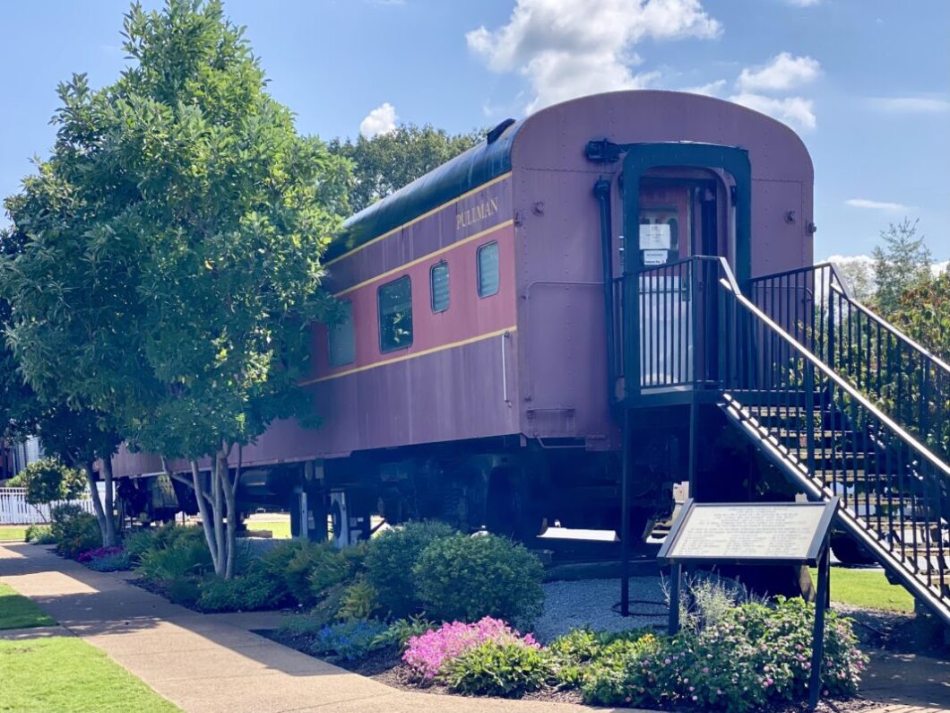 手作りソウルフード食べ放題と、ナッシュビル名物激辛ホットチキン。 - 世界一周 めし旅